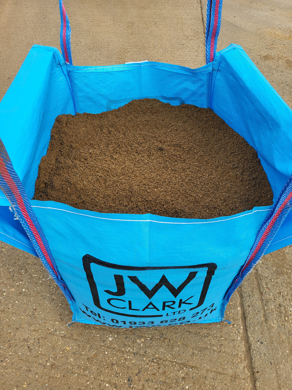 Sharp Sand Jumbo Bag 800kg – JW Clark Ltd